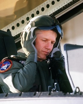 November 23, 1998 - Air Force Historical Foundation